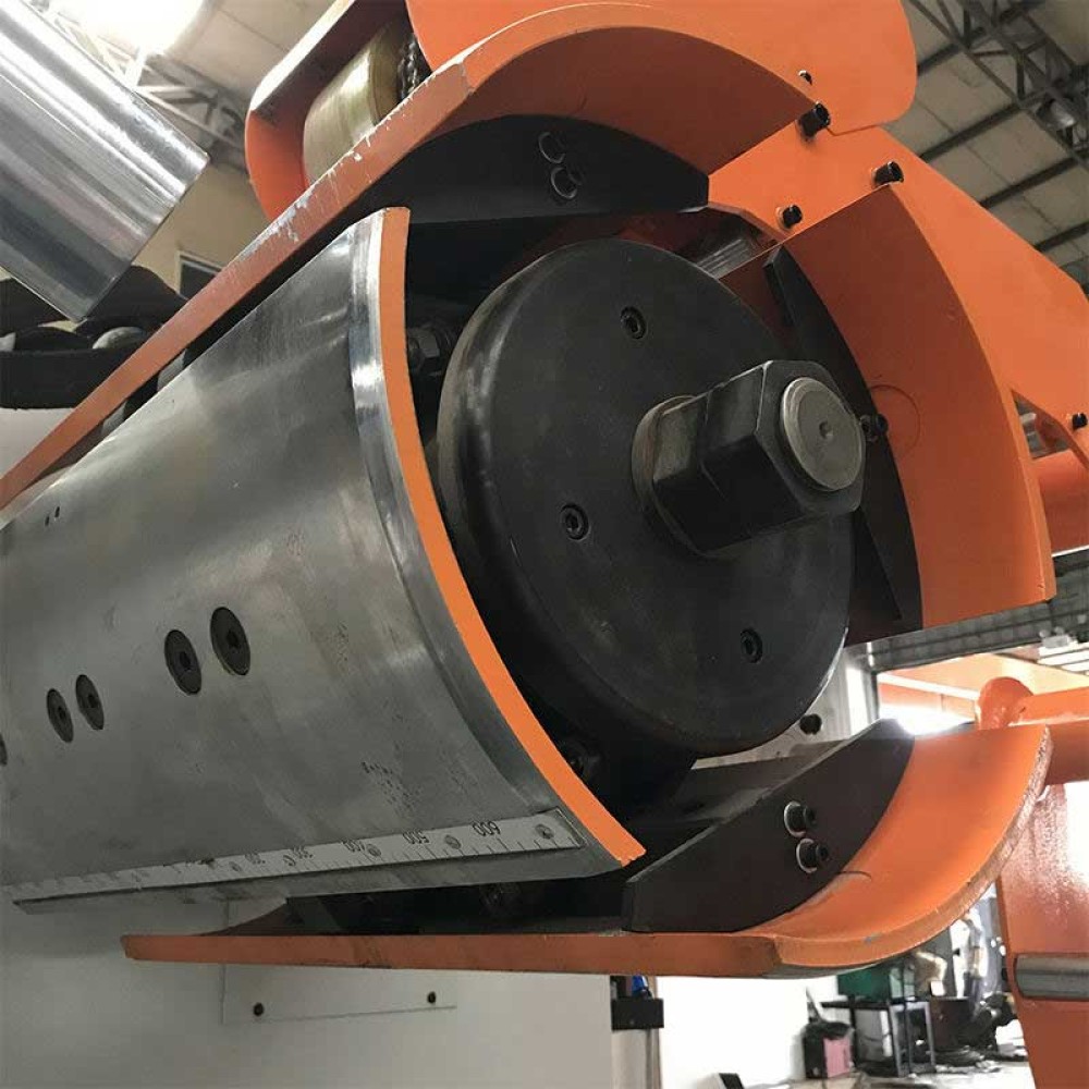 NC Servo Roll Feeding 3 In 1 Machine Straightener Feeder and Uncoiler ...