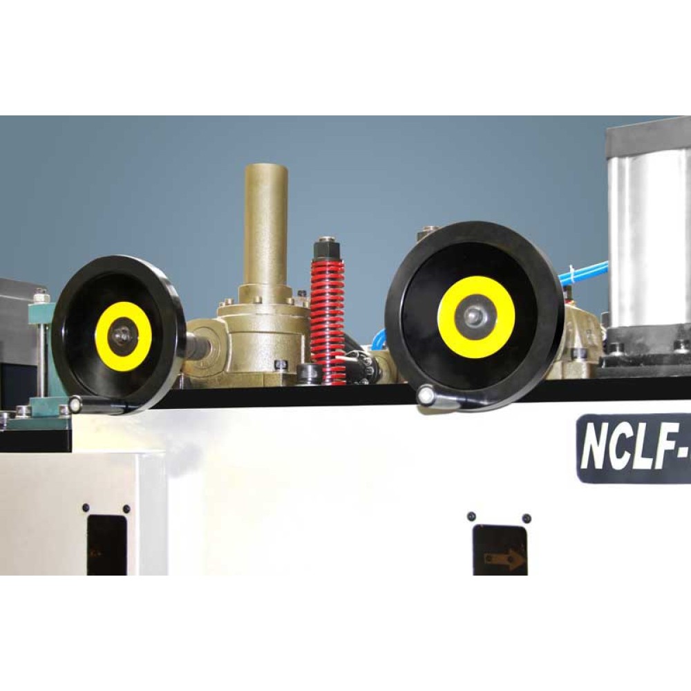 Sheet Metal Decoiler Leveler Feeder 3 in 1 feeding Machine Equipment ...
