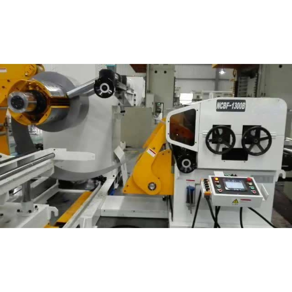 Automation Metal Metallurgy Decoiler Straightener NC Servo Roll Feeding ...