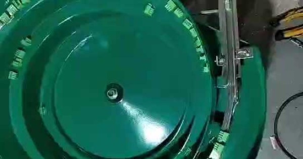 Automatic Vibratory Bowl Feeder Automation assembly manufacturing ...
