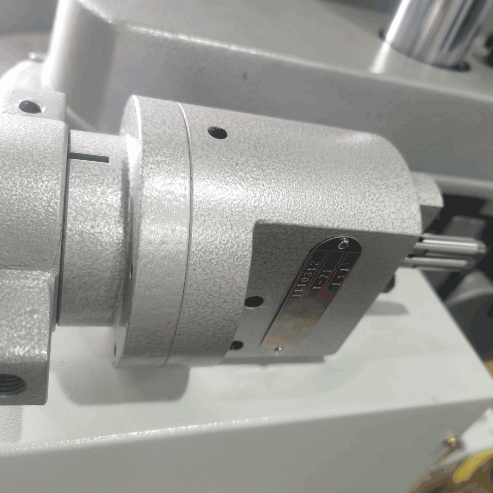 Universal Multi Spindle Head for Drilling and Tapping