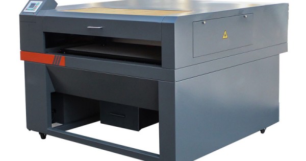 High Precision 49 x 36 In 150W CO2 Laser Cutter Engraver Servo Motor