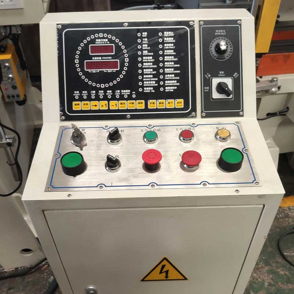 Pneumatic Metal Punch Press Machine Foil Lunch Box Making Power Punch ...