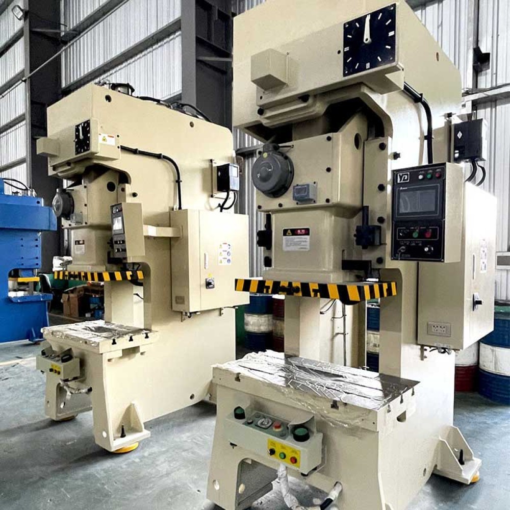 Pneumatic Punching Machine For Aluminium Profile Adjustable Metal Sheet ...