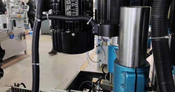 Precautions When Using the Tapping Machine