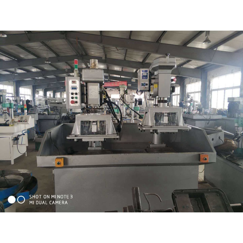 Multi Spindle Drilling Tapping Machine Aluminum Lampshade