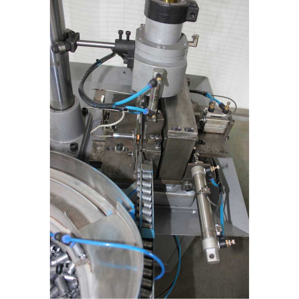 Double Spindle Fully Automatic Tapping Machine