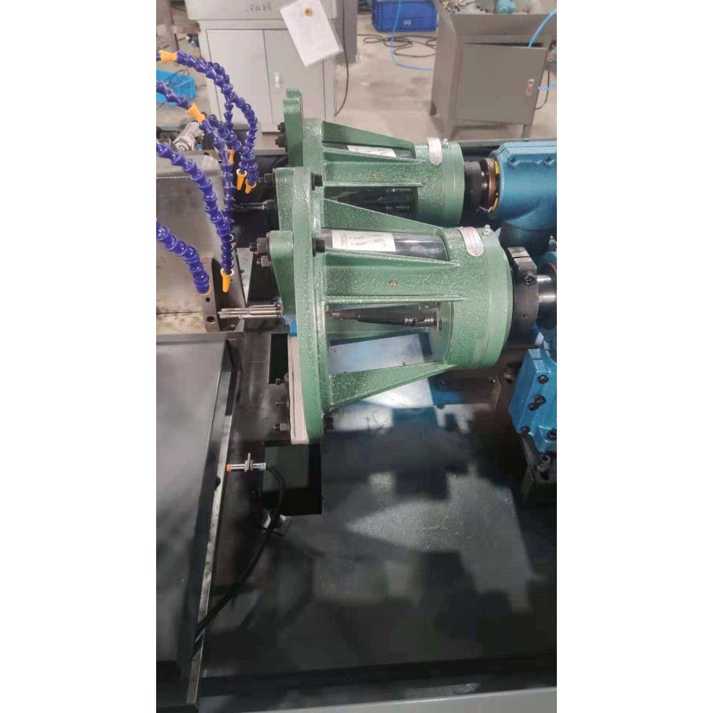Universal Horizontal Multi-Spindle Drilling Tapping Machine