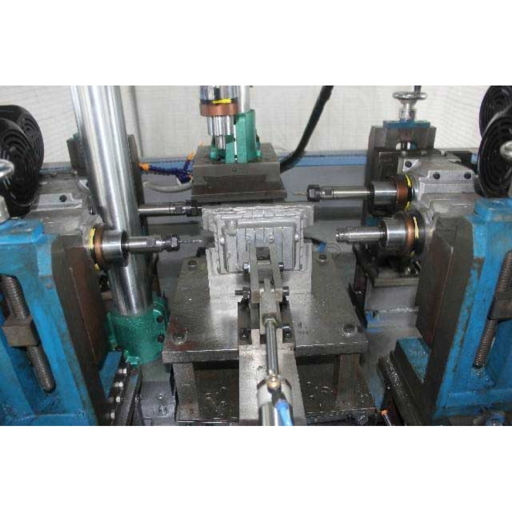 Semi-Automatic Sliding Table Drilling Tapping Machine
