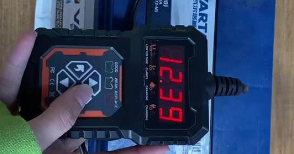 Led Display Car 12V Battery Tester Lead Acid Battery Test Machine BA108 ...