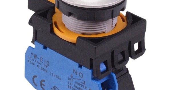 CW4L-A1E10Q4A Amber 24V illuminated Maintained Push Button Switch 1NO IP65