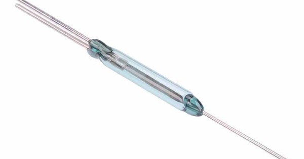 SPDT Reed Switch 0.5A 100VDC